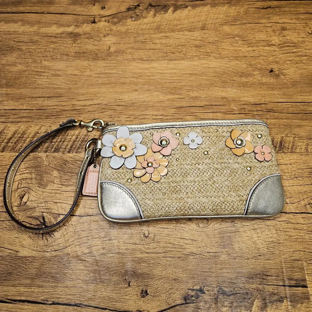Coach | Bags | Coach Hamptons Straw Floral Wristlet Ivory Pink Flower ...